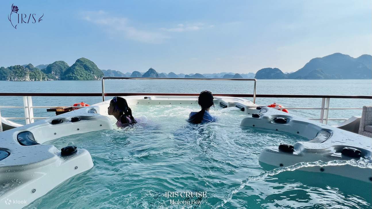 Jelajahi Perjalanan Pesiar Sehari Ha Long Bay dengan Iris Luxury Cruise, Vietnam - Klook Indonesia